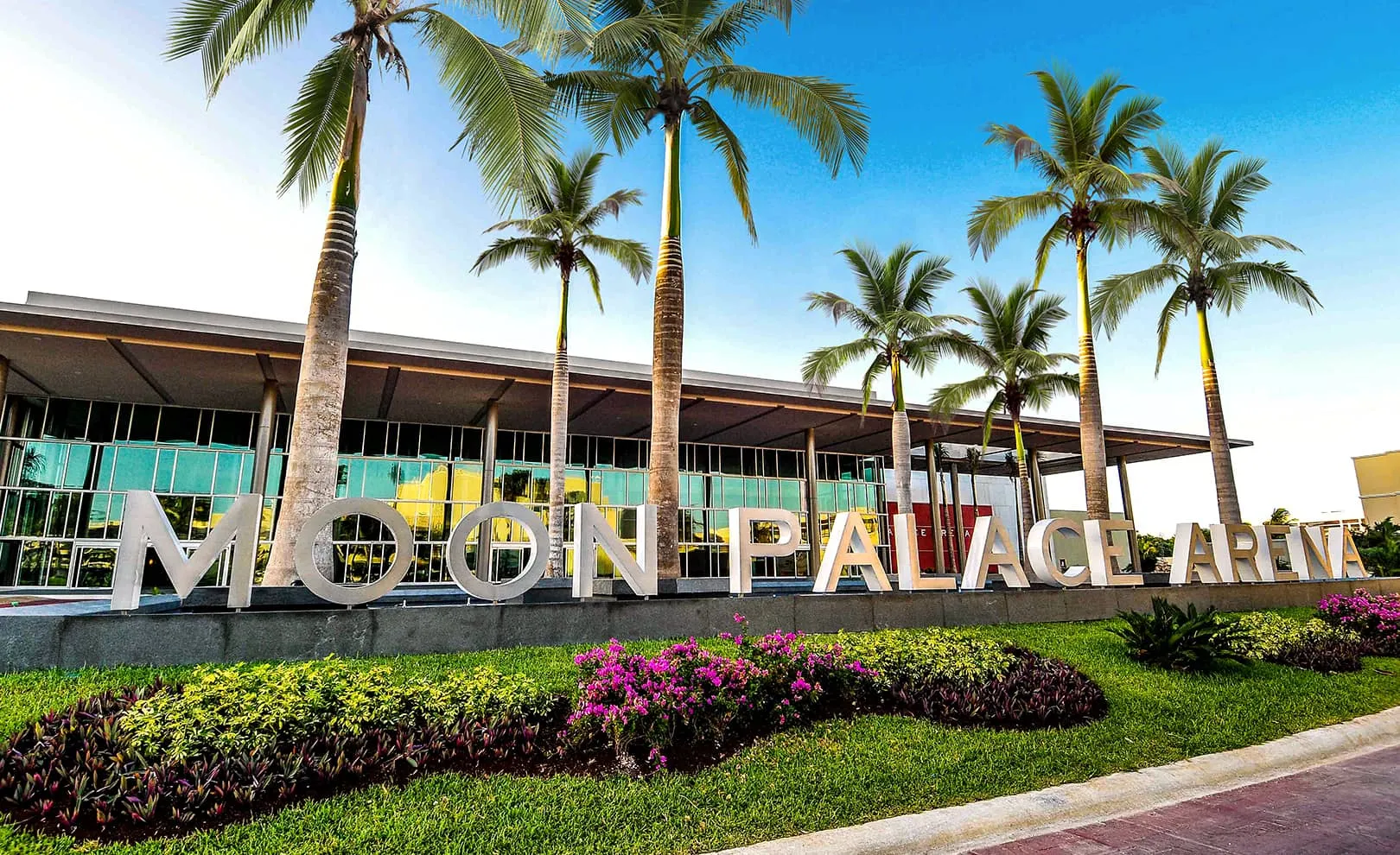 Sunrise Lobby — Fun beyond the sun | Moon Palace Cancun