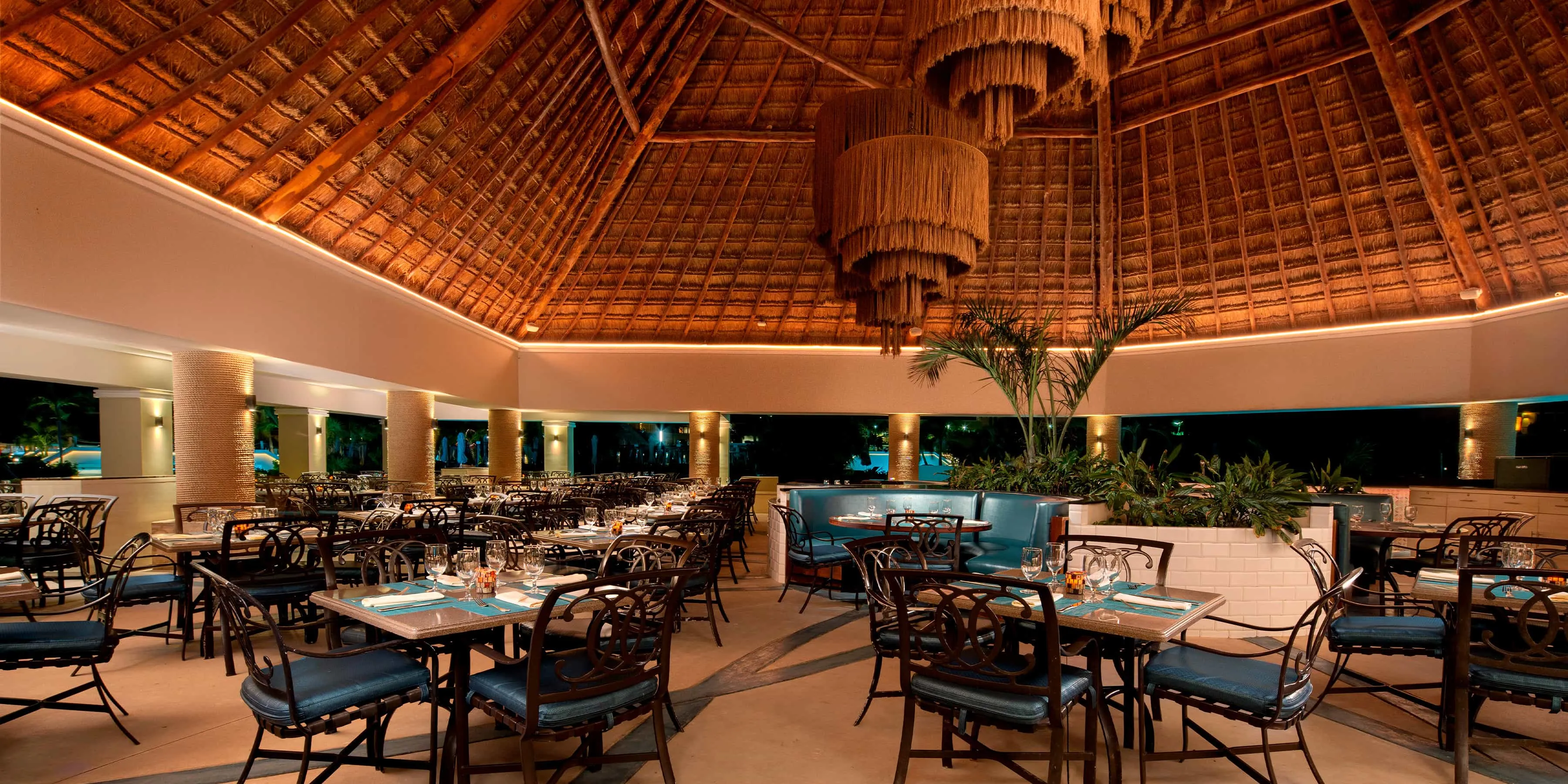 All Inclusive Snacks and Grill Delights | Moon Palace Cancun