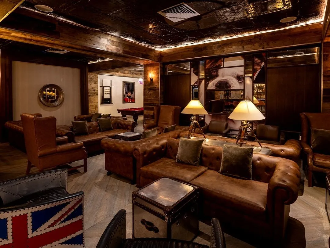 All Inclusive British Pub Experience | Moon Palace Cancun